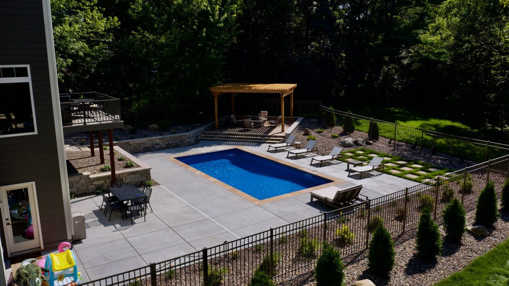 Luxury Pool Lounge Ideas: Design Tips for Comfort, Style & Function